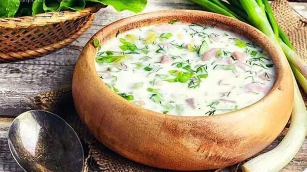 طرز تهیه آش دوغ لری با گوشت چرخ کرده؛ خوشمزه و اصیل - مجله اکالا